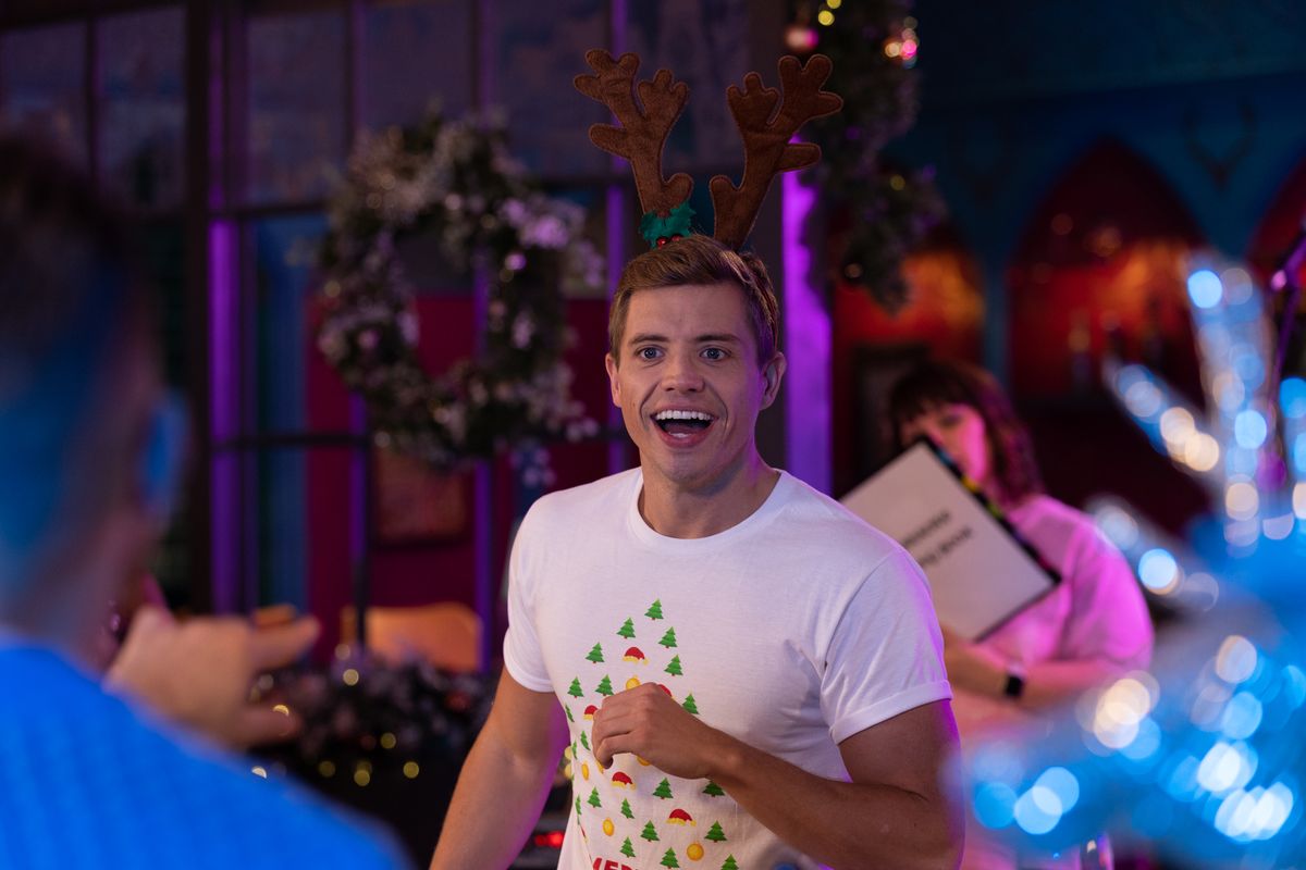 Hollyoaks spoilers: Leah Barnes gets a horrible shock! | What to Watch