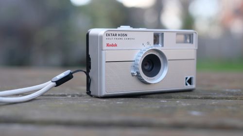 This new compact camera is the size of a tape measure, has a retro ...