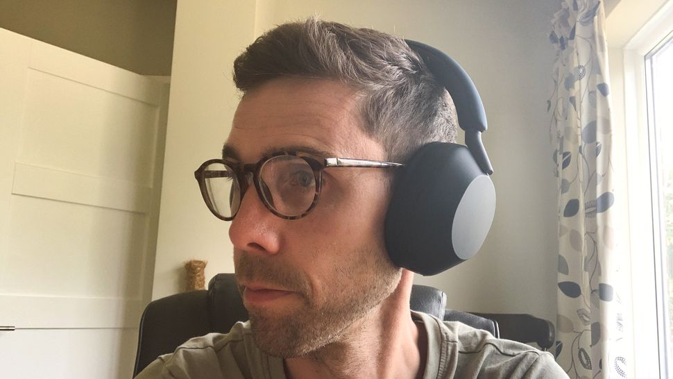 Sony WH-1000XM5 headphones review: Unbelievable sound quality and ANC ...