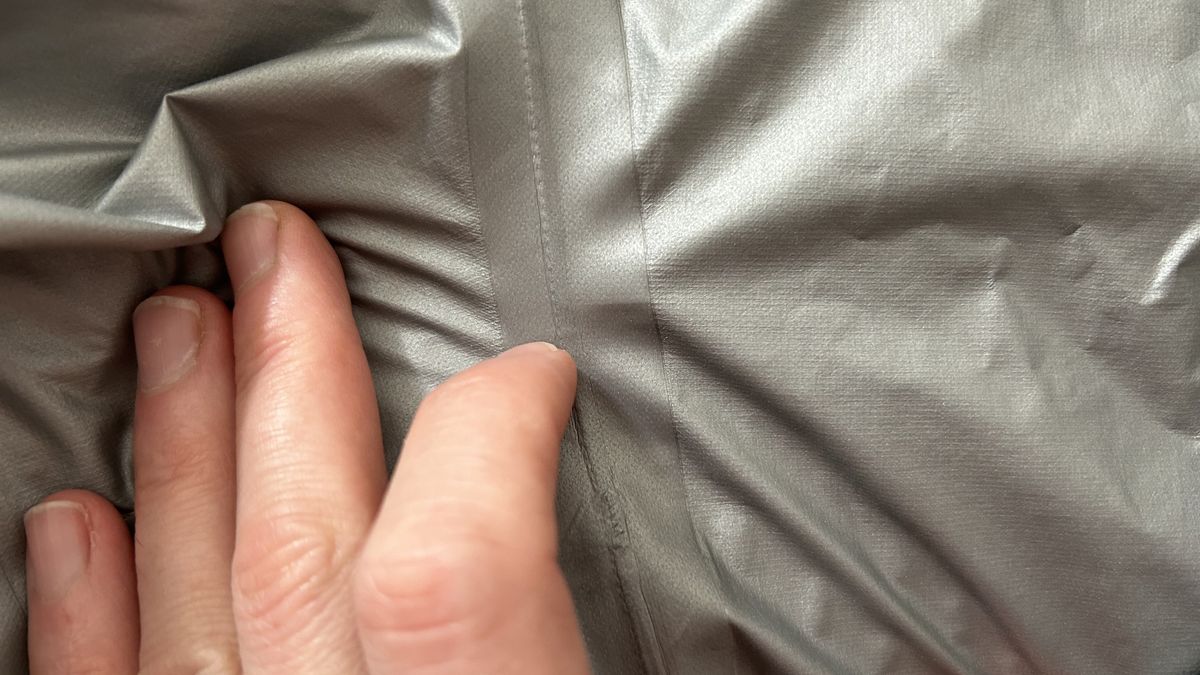 How to waterproof a jacket: rejuvenate your hardshell | Advnture