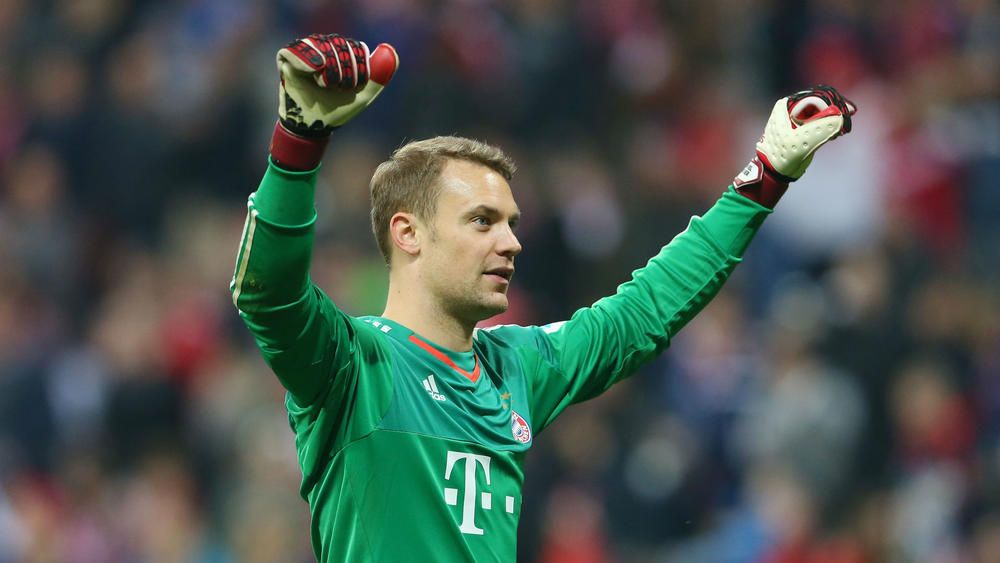 Neuer eyeing trophies after committing to Bayern | FourFourTwo