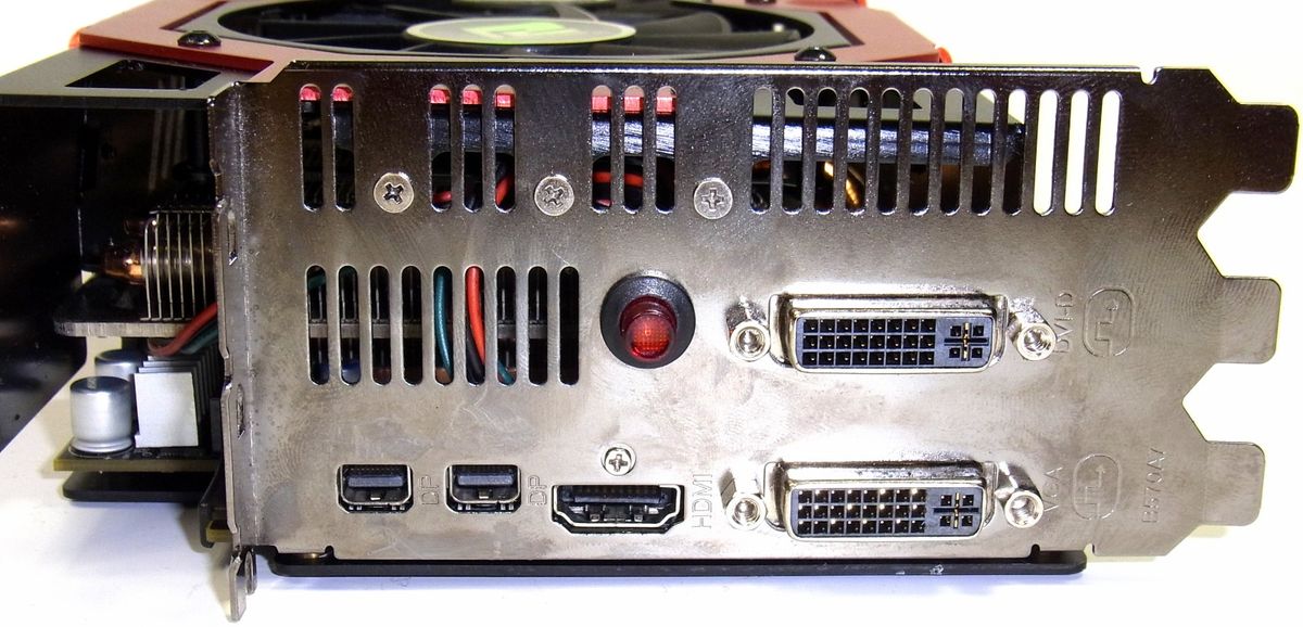 PowerColor Devil13 HD7990: Big And Flashy - Radeon HD 7990 And GeForce ...