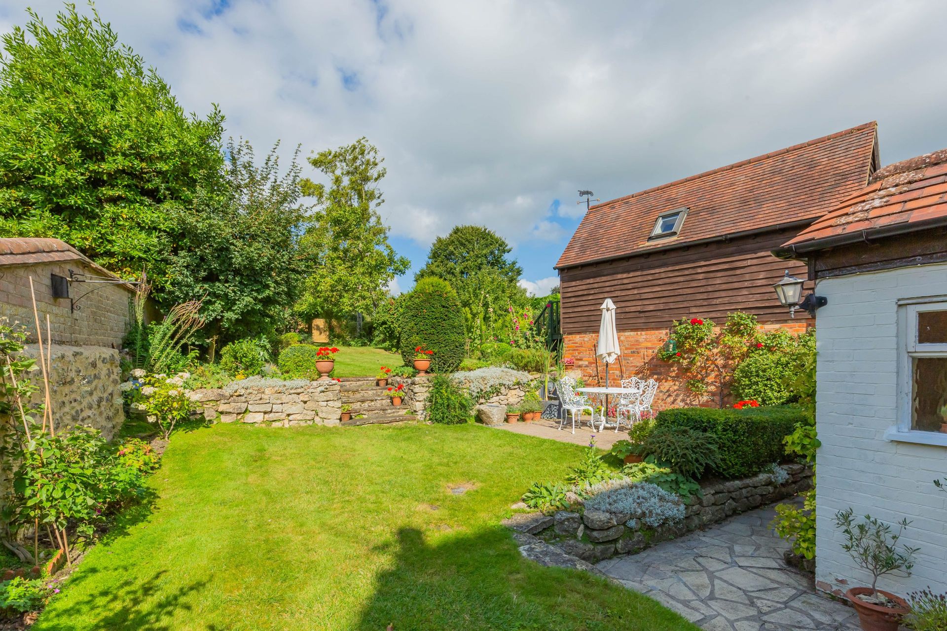 A thatched cottage to die for? Beauty and charm for sale in the village ...