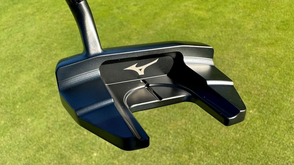 Mizuno M.Craft OMOI 06 Putter Review | Golf Monthly