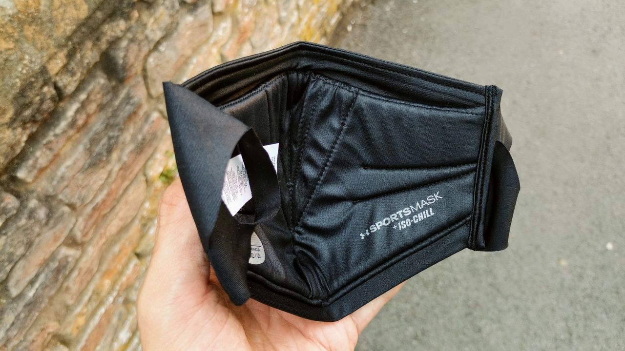 Under Armour SPORTSMASK review: face mask for exercise and running ...