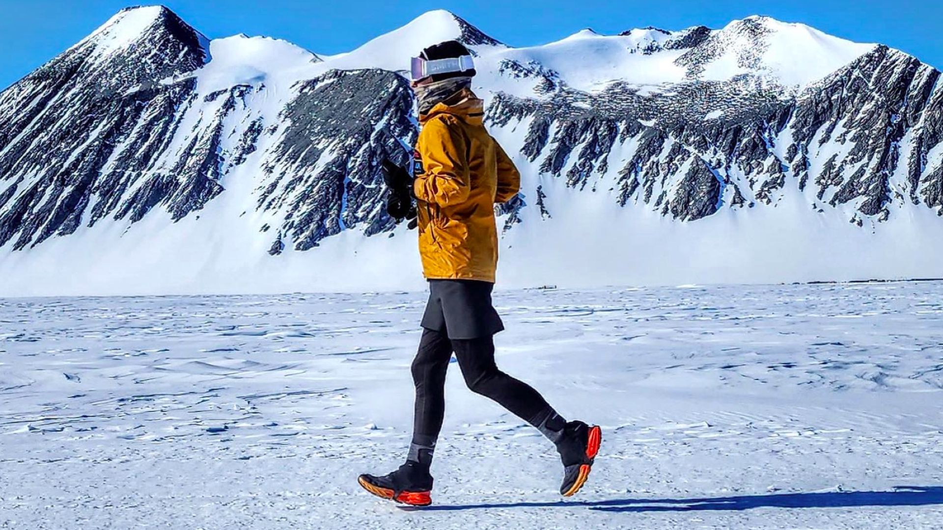 Australian woman runs record-breaking 1,300km Antarctica ultramarathon ...