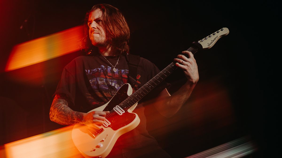 Mike Stringer on his Jackson Surfcaster and Spiritbox’s Megan Thee ...