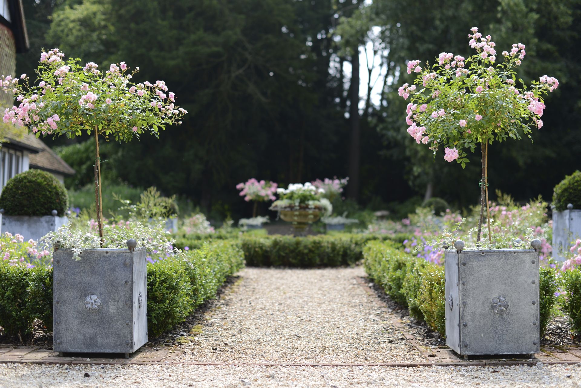 Planter box ideas: 10 ways to create spectacular displays | Homes and ...