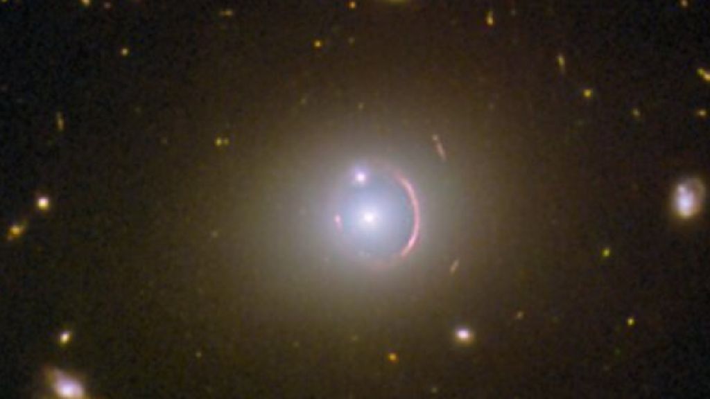 Stunning 'Einstein engagement ring' from the early universe is one of ...