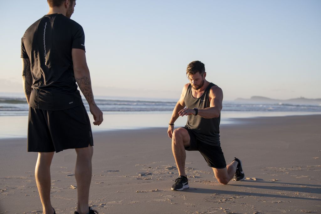 Use Chris Hemsworth's eight-move ab workout to build core strength ...