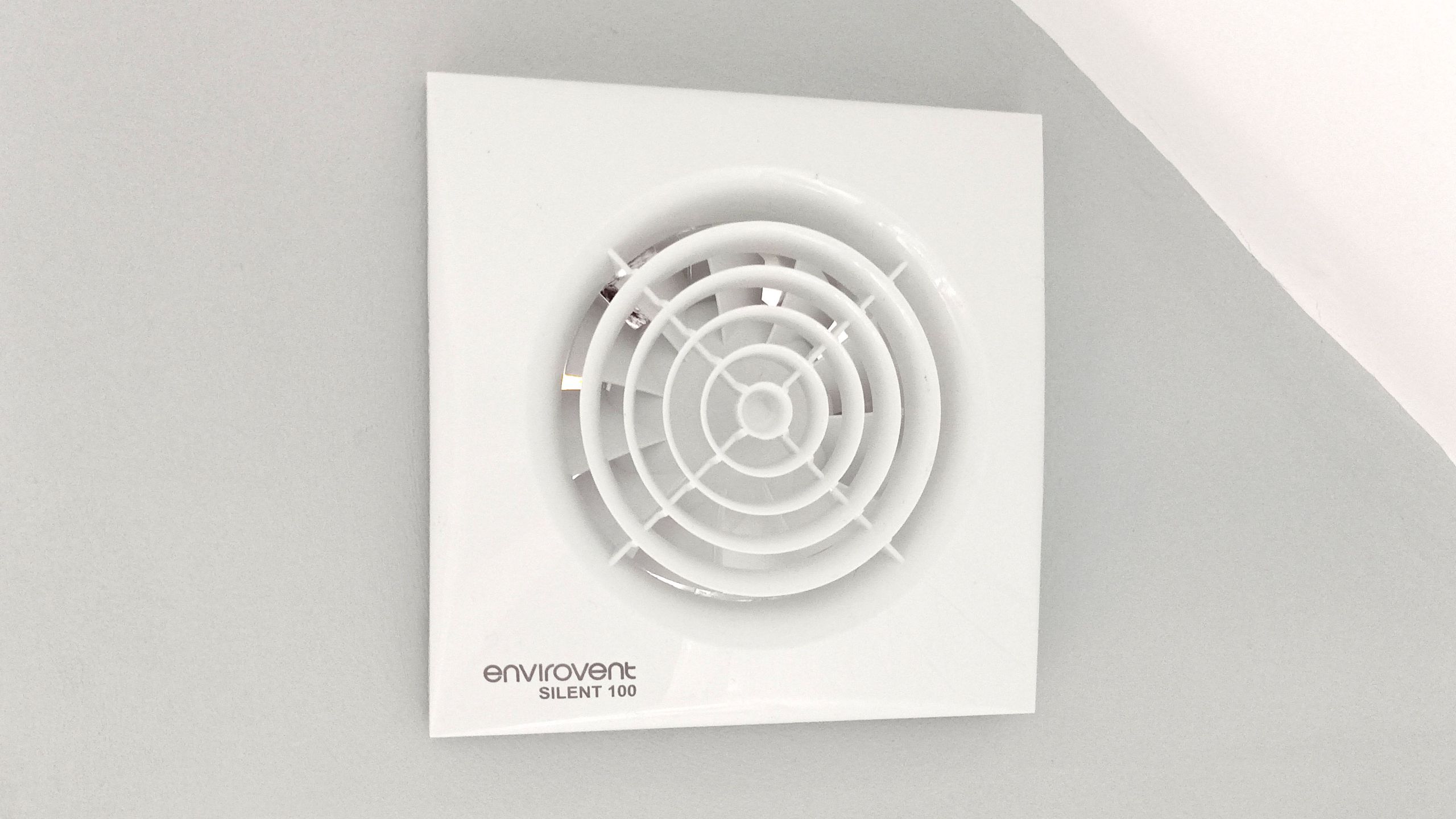 Envirovent Silent 100T extractor fan review | Homebuilding