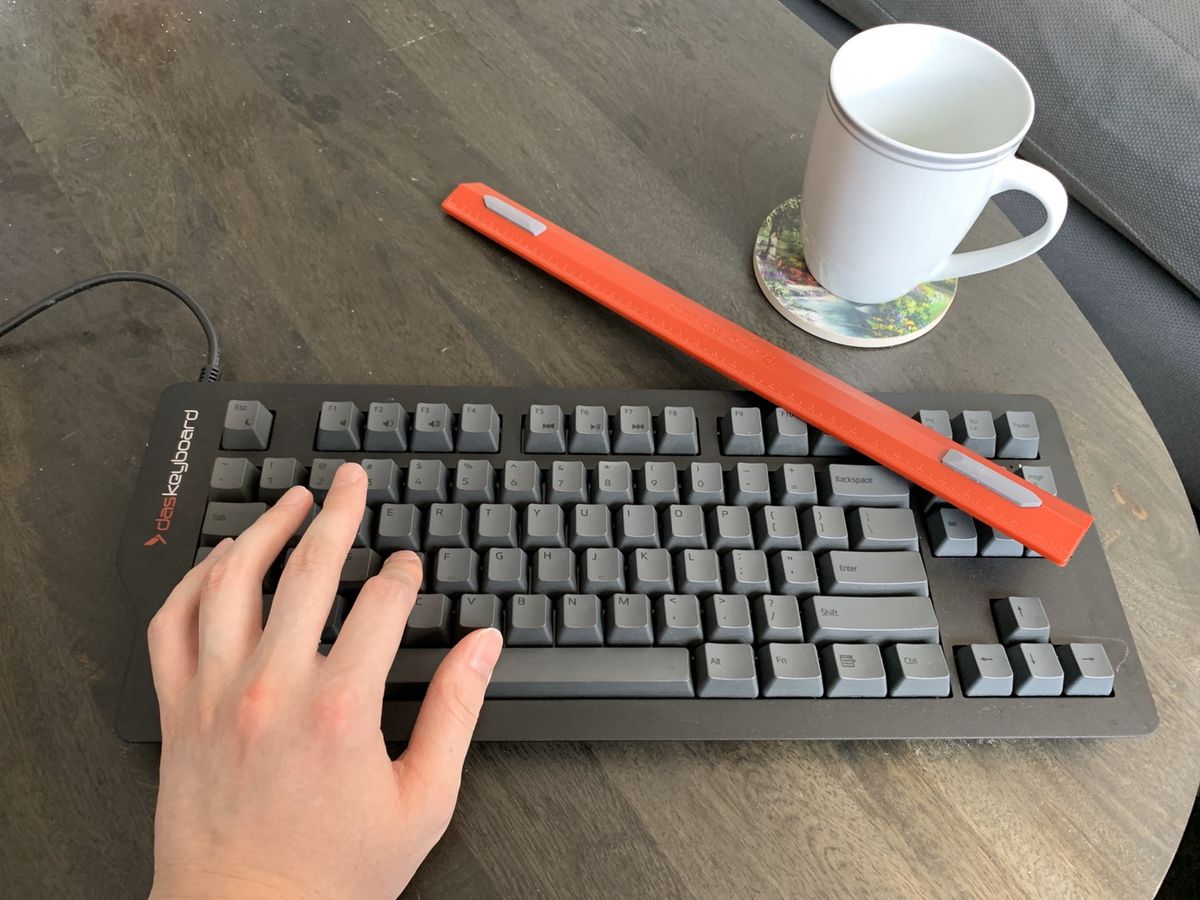 Das Keyboard 4C TKL Mechanical Keyboard Review: Tactile Typing | Tom's ...