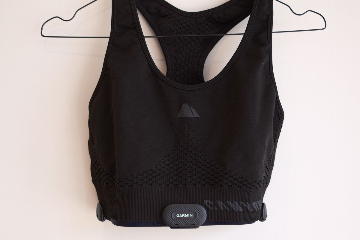 Garmin HRM-Fit review: An accurate, innovative and less restrictive ...