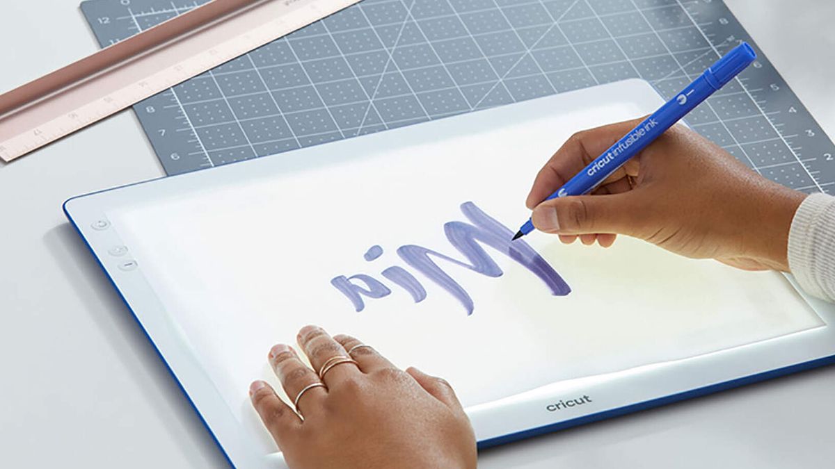 The best lightbox for tracing | Creative Bloq