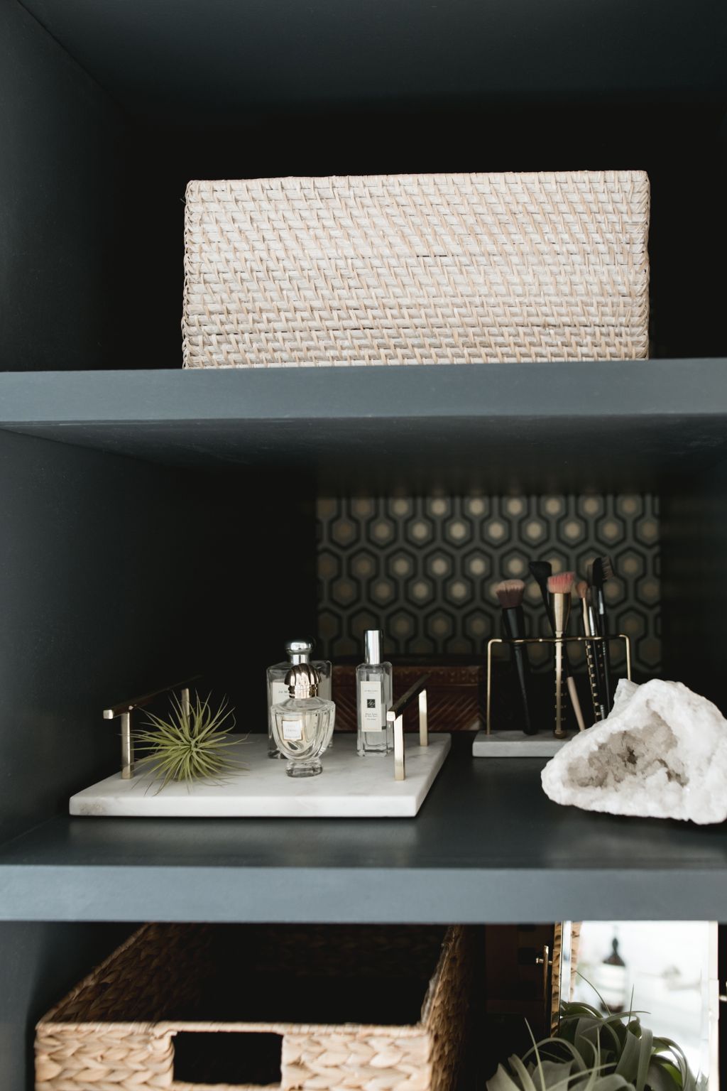 Makeup vanity ideas: 10 looks for an ordered space | Homes and Gardens