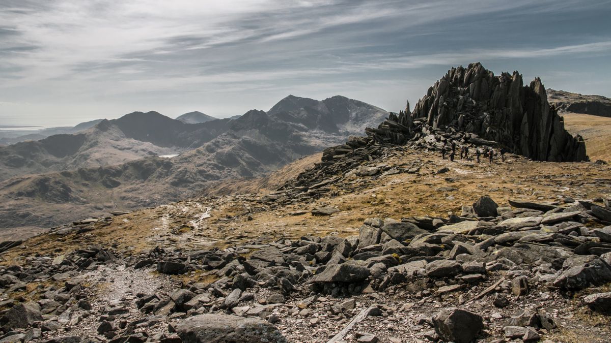 Fell runner Kim Collison sets new record for the Paddy Buckley | Advnture
