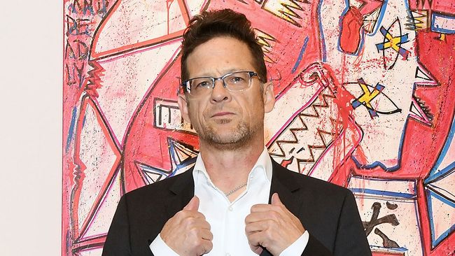 Jason Newsted thought Metallica's Enter Sandman was "kinda corny", was ...
