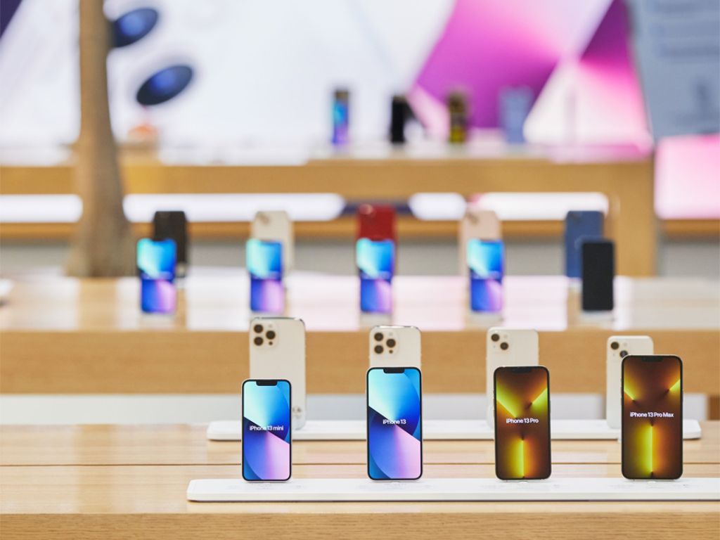 iPhone 13 delivery times hit by COVID, new camera supply | iMore