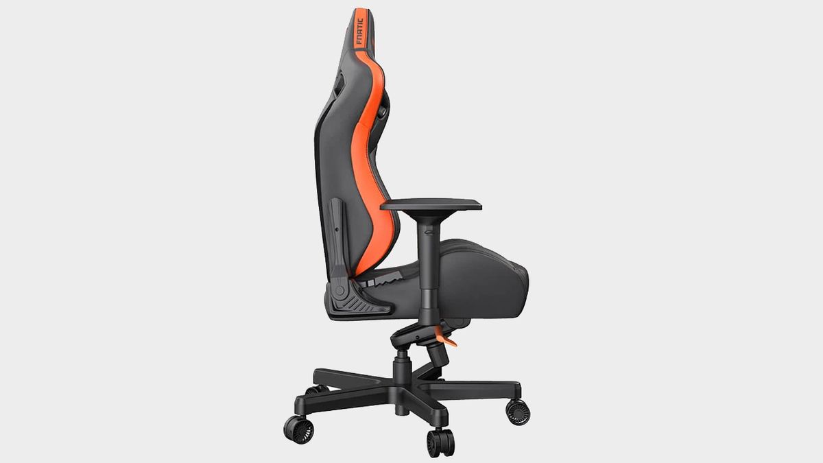 AndaSeat Fnatic Edition gaming chair review: "A gaming chair you won't ...