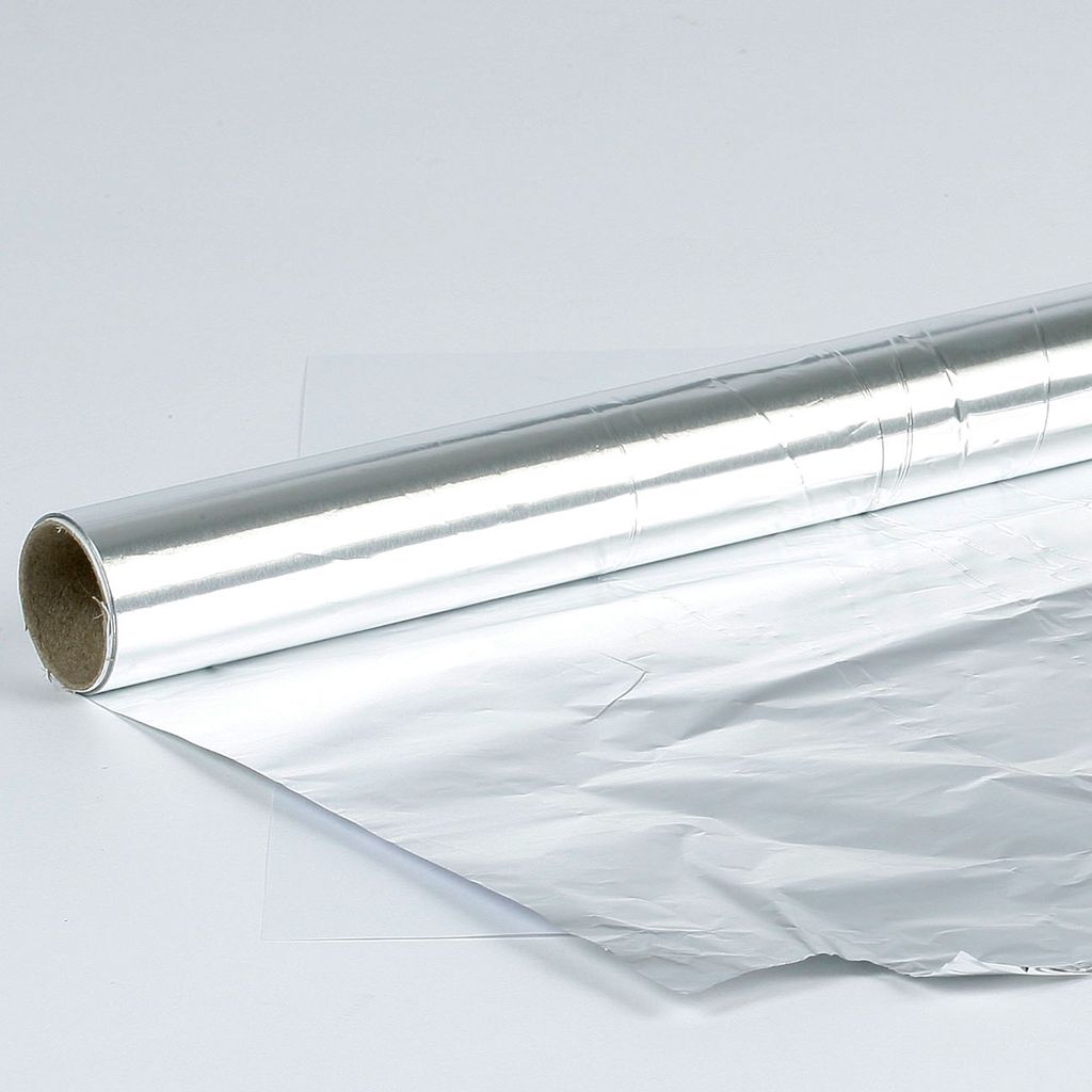 How putting kitchen foil on windows is our heatwave saviour | Ideal Home