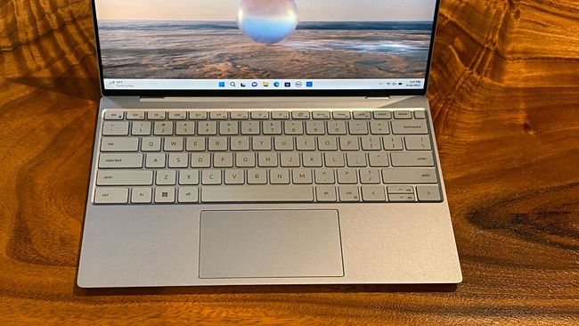 Dell XPS 13 (9315) Review: The Intel MacBook Heir | Tom's Hardware