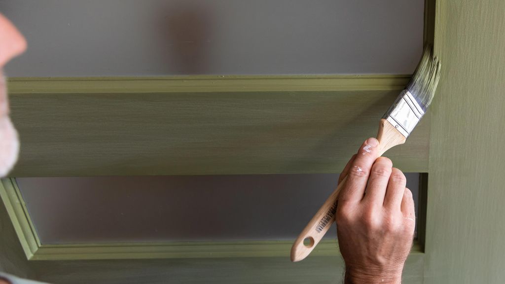 Painting wood: Pro tips on how to prep and paint | Homebuilding