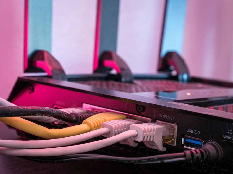 Routers 101: What's important for streaming TV | What to Watch