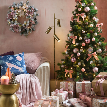 These are the brightest and best pink Christmas decorations | Ideal Home