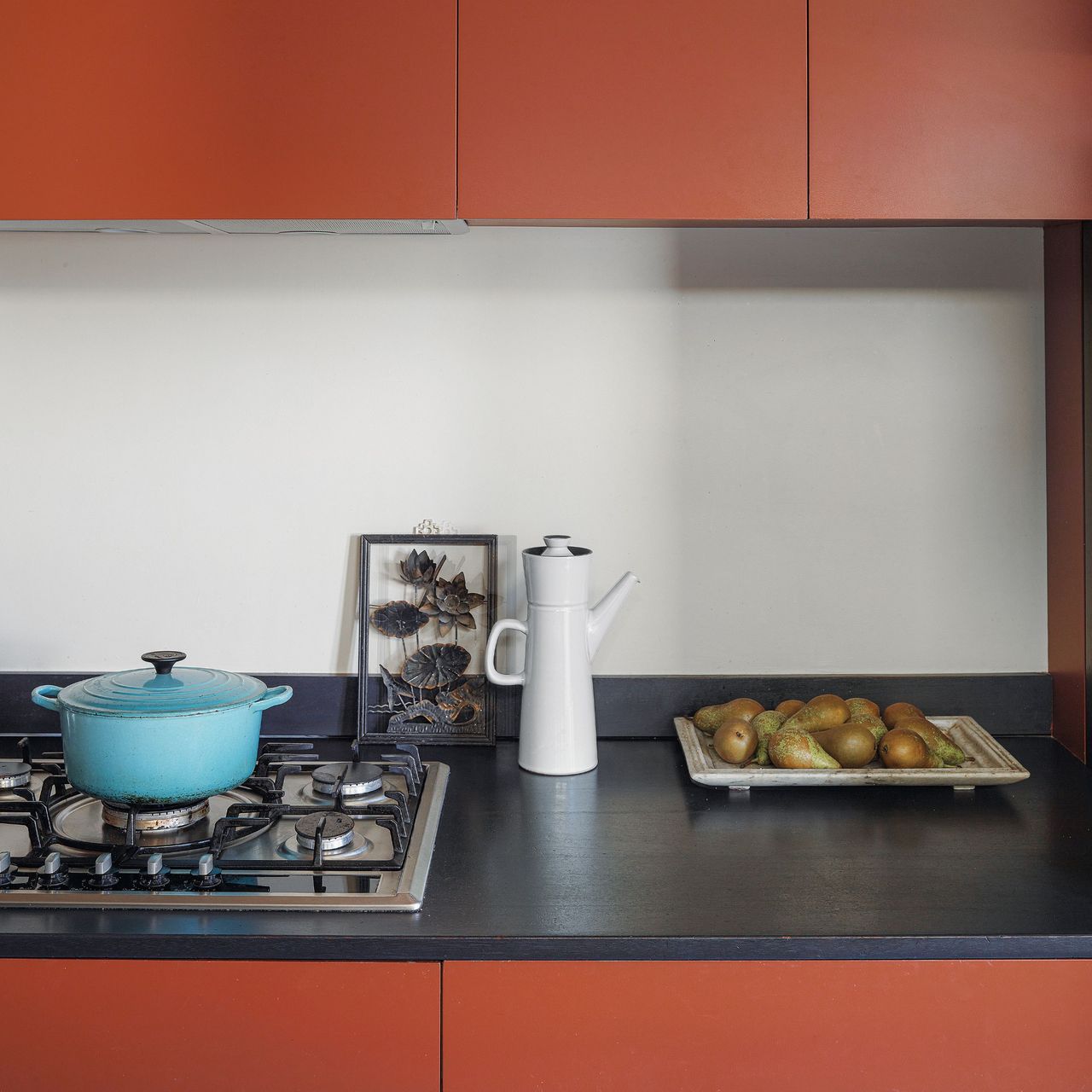 This Mary Berry cookware range is the ultimate oven-to-tableware ...