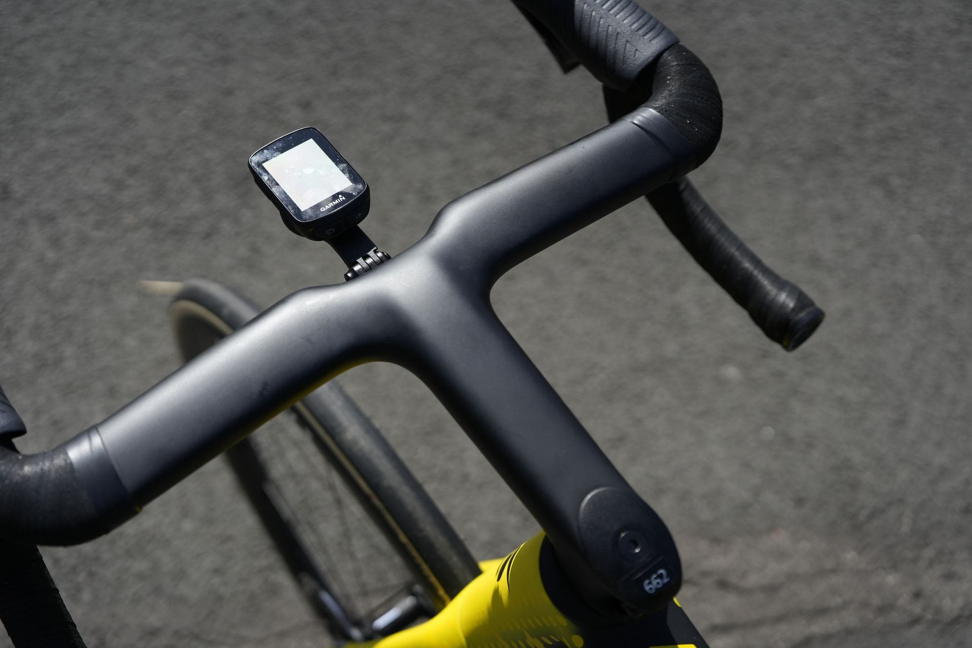 First look at unreleased Cervelo R5 - Visma's not-so-secret new weapon ...