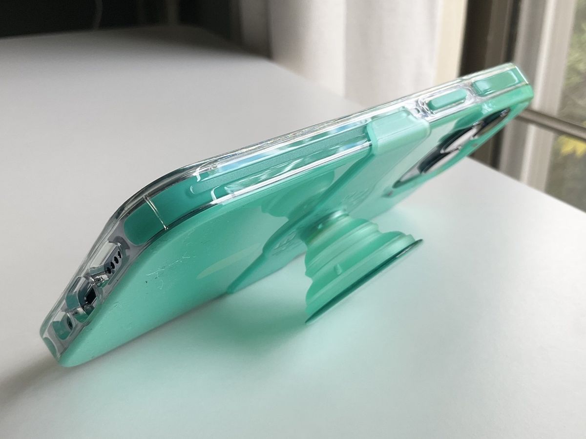 PopSockets PopCase iPhone case review: Flexible, removable grip and ...