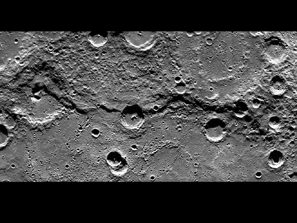Mercury Photos from NASA's Messenger Probe (April 2011 through 2012 ...