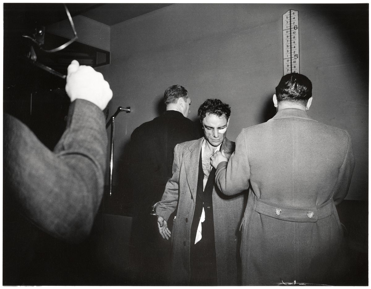 Crime, chaos, and celebrity – Weegee's photography takes center stage ...