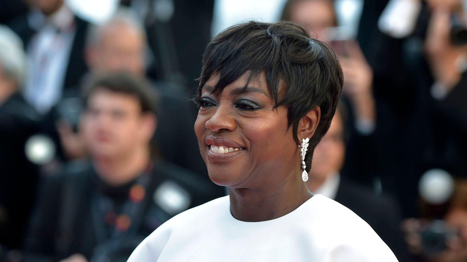 Why Viola Davis' pixie cut is perfect for in-between lengths | Woman & Home