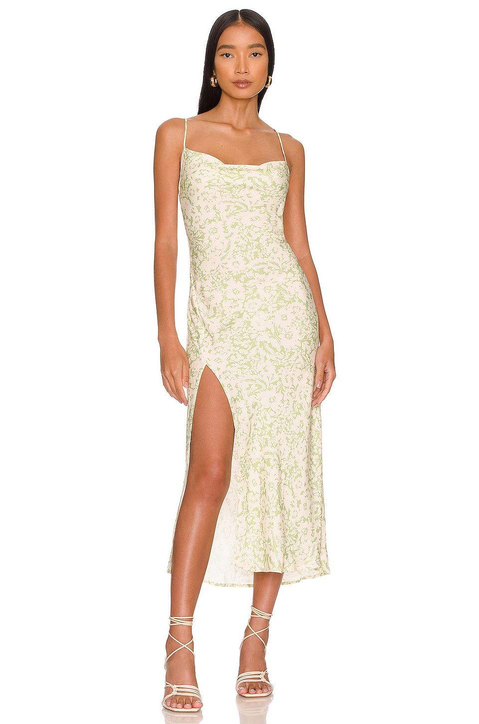 7 Easy Labor Day Outfits That Are So Stylish | Who What Wear