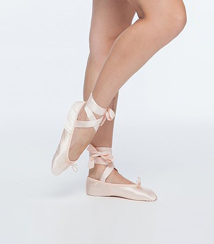 How Adults Dress for a Ballet Class | Who What Wear