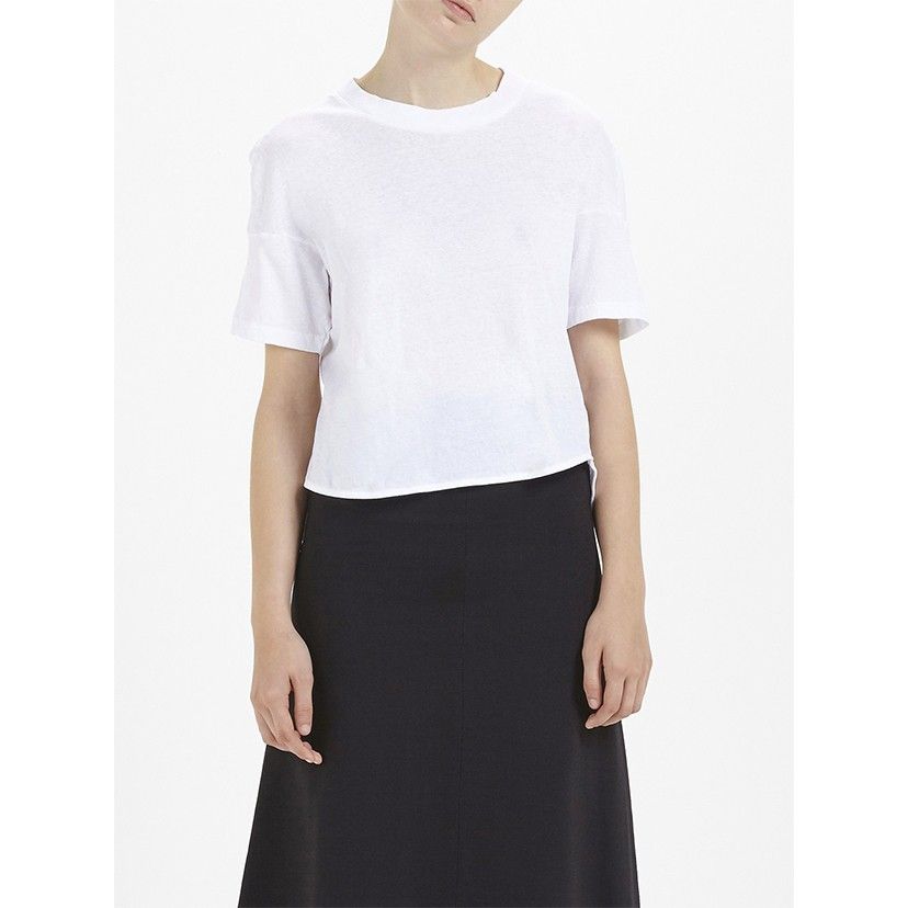 How to Actually Keep Your White Tee Clean | Who What Wear