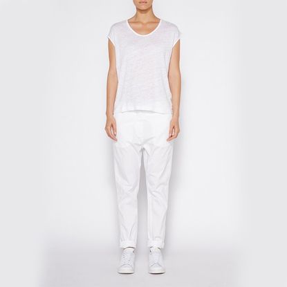 How to Actually Keep Your White Tee Clean | Who What Wear