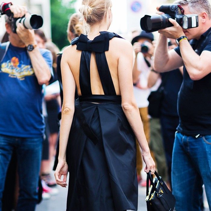 How to Look Your Best in a Group Photo | Who What Wear