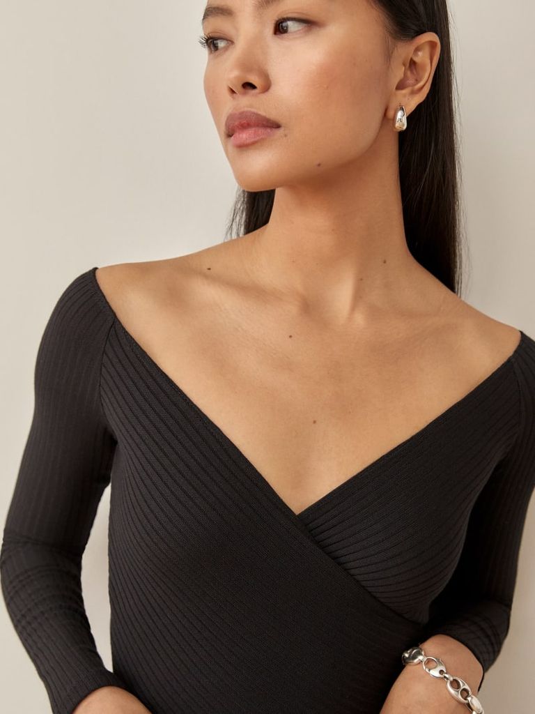 What to Wear With a Short Torso | Who What Wear