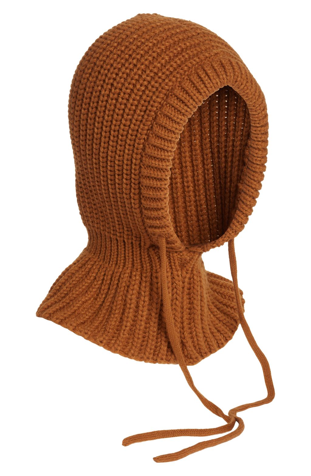 10 Cute Ways to Style Your Outfits With Uggs | Who What Wear