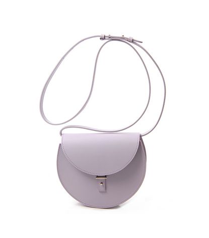 The Bag Trends That Are In and Out, According to Experts | Who What Wear