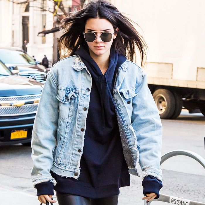Kendall Makes a Case for Wearing Tour Merchandise Outside an Arena ...