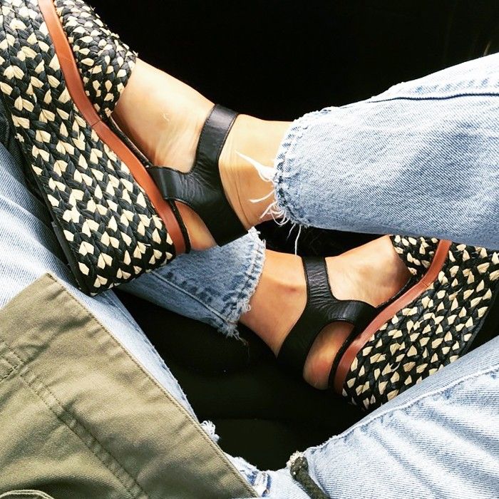 7 Sandals Every Single Fashion Blogger Owns | Who What Wear