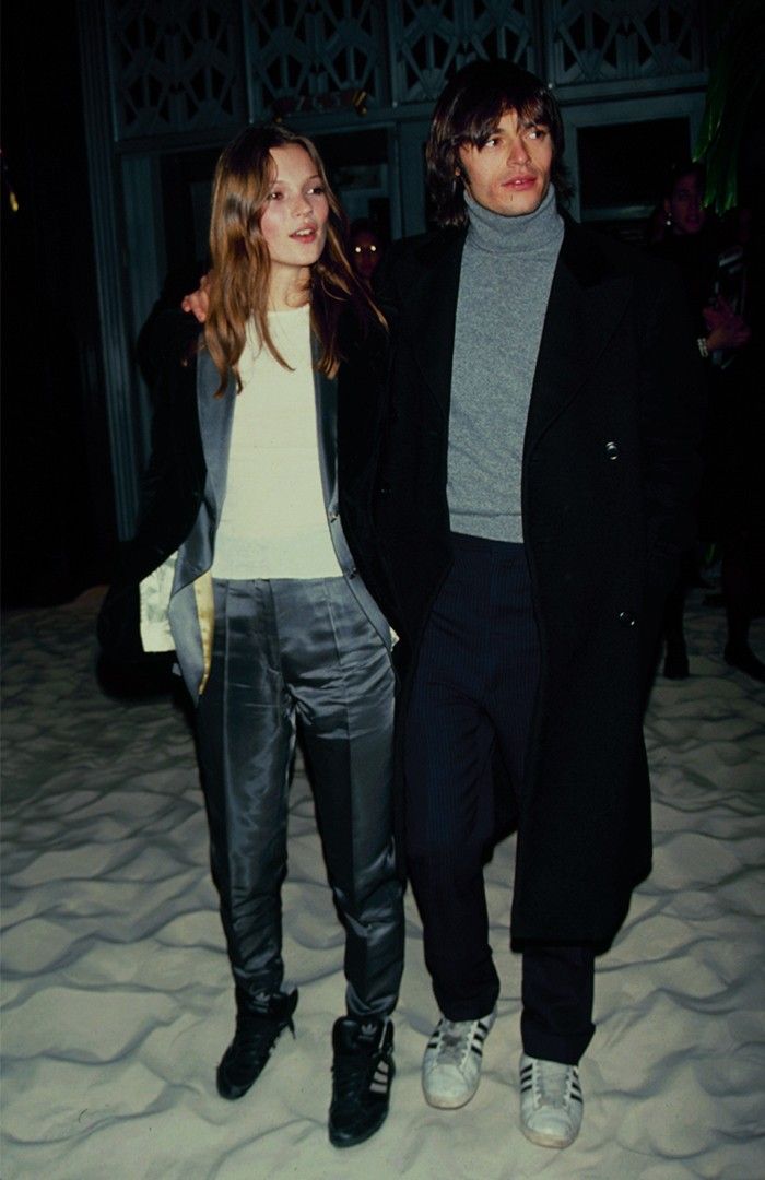 Kate Moss '90s Style: See her Best Looks | Who What Wear UK