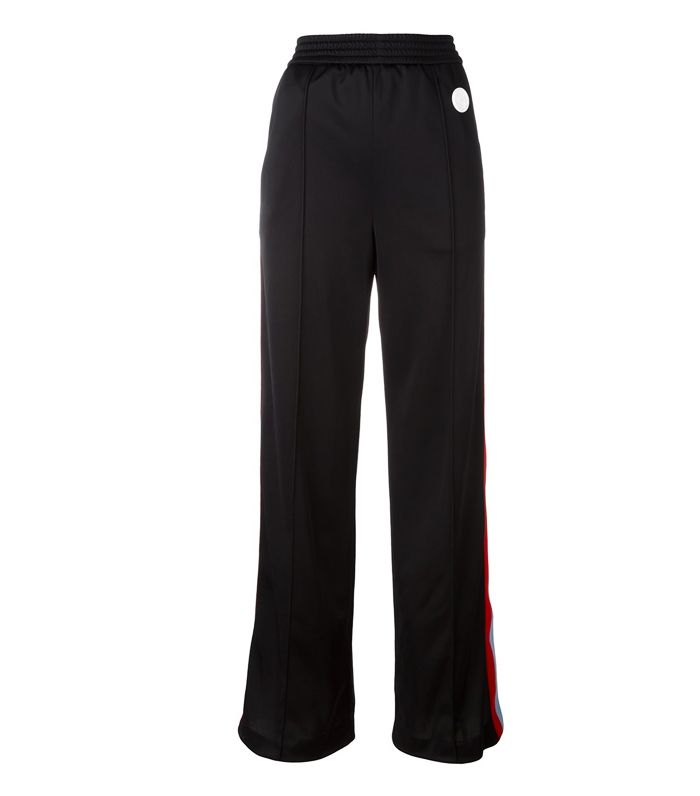 How to Wear a Tracksuit and Look Chic | Who What Wear