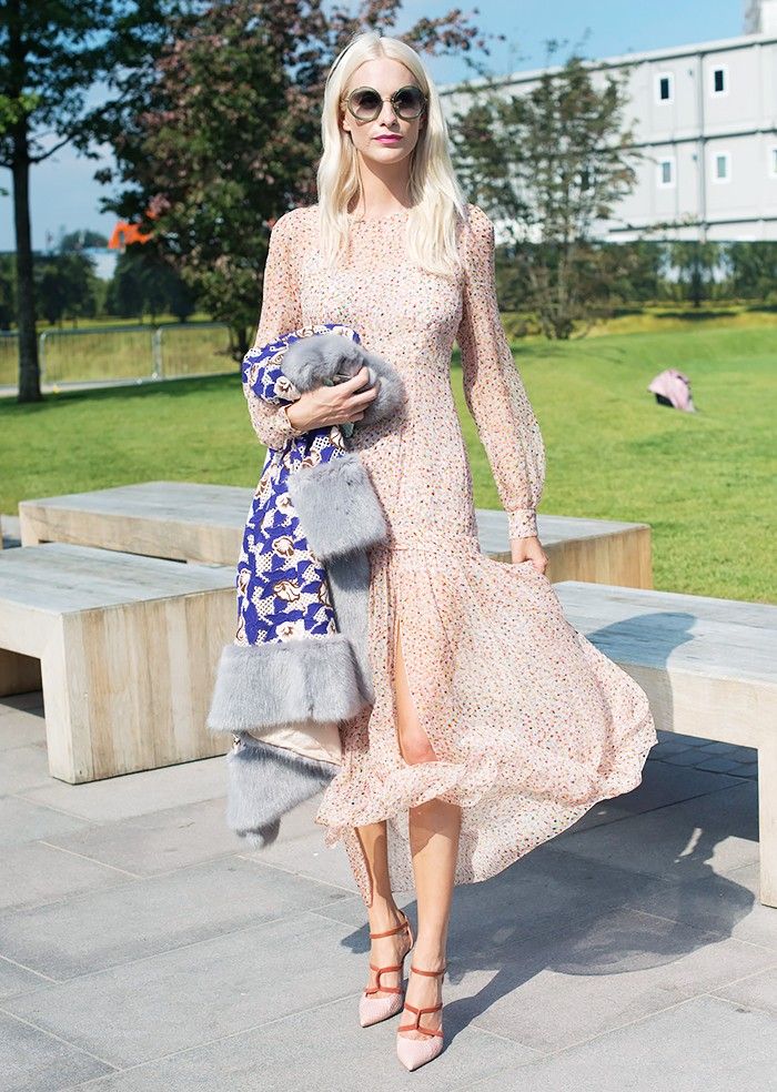 The Coolest Shoe Color to Wear Now—and How to Style It | Who What Wear