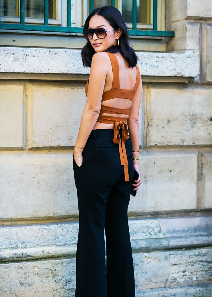 10 Ways to Pose Like a Model for Photos | Who What Wear