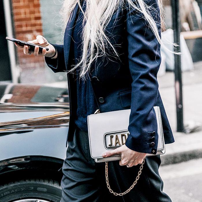 7 Perfect Fashion Podcasts for Your Commute | Who What Wear
