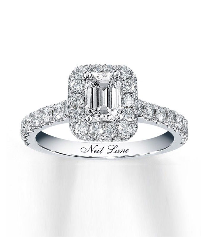 This Is What an 80-Carat Engagement Ring Looks Like | Who What Wear